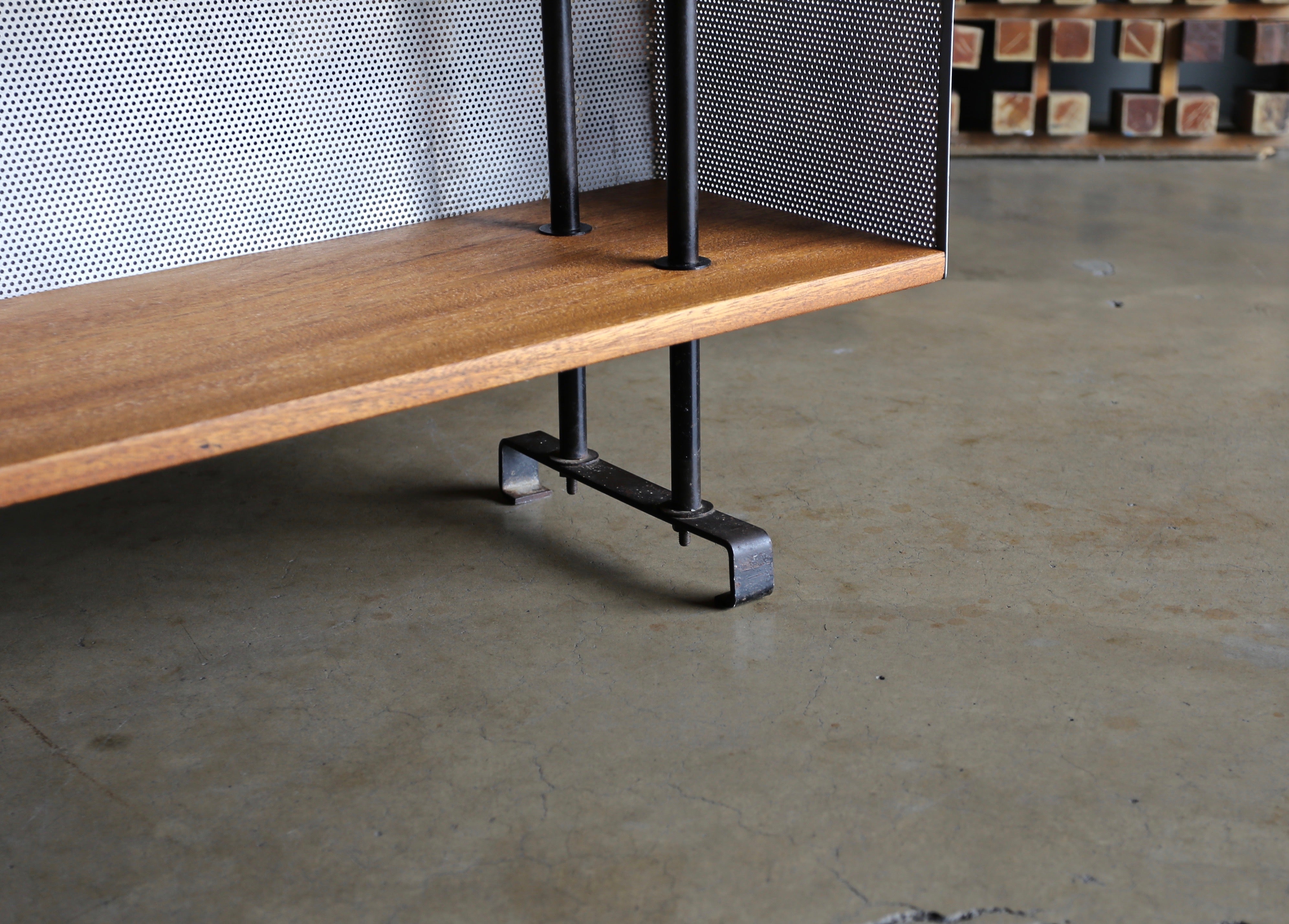 = SOLD = Peter Rooke-Ley Demountable Bookcase for California Contempor ...